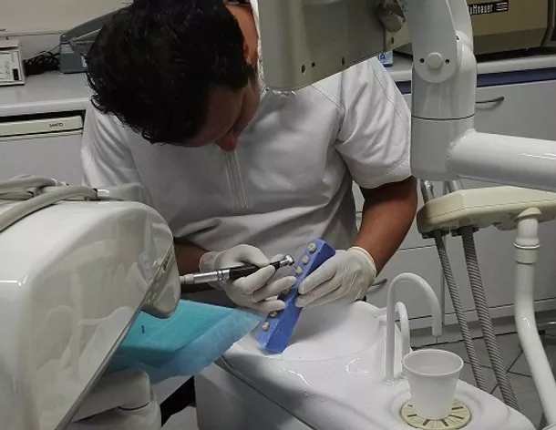 Dentist Ioannina Greece – 11 Expert Treatments with Best Price Guarantee